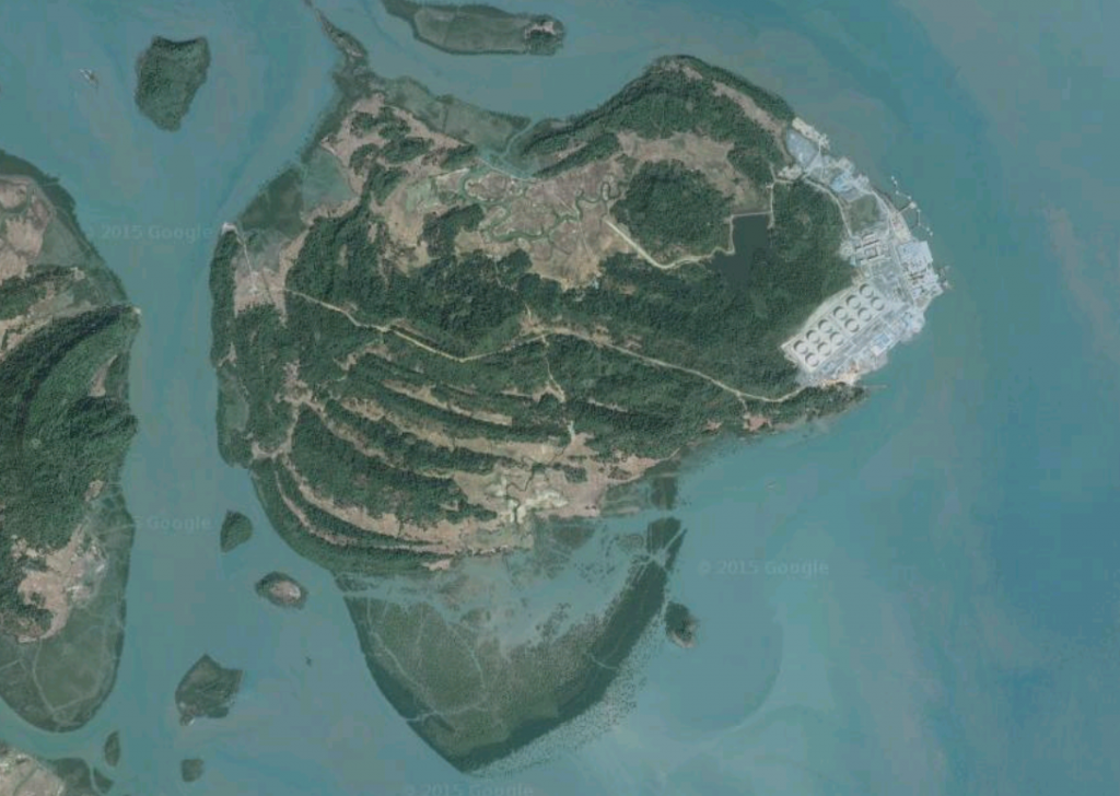 Maday islanders see the light